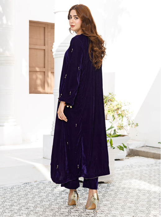 Velvets Collection & Velvet Dresses in Pakistan | Anayra ...